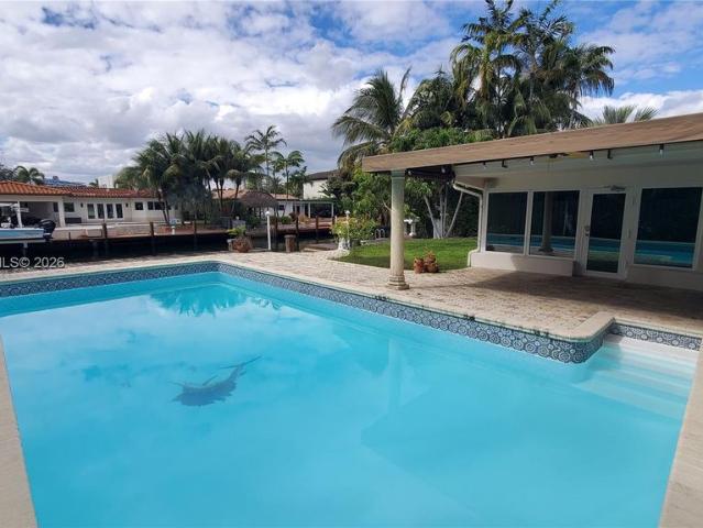 4 bedroom luxury Villa for rent in North Miami, United States