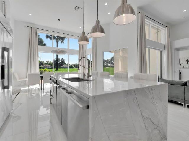 4 bedroom luxury Villa for rent in Boca Raton, Florida