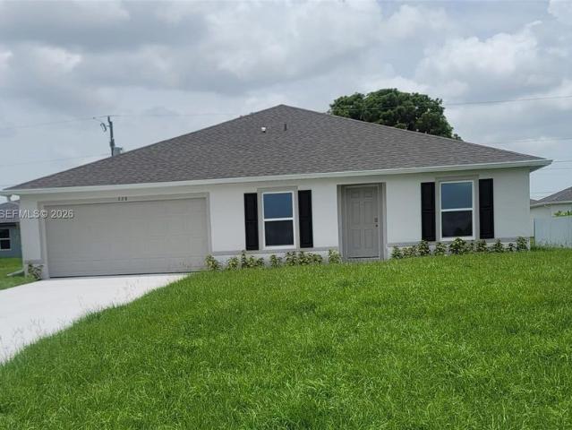 4 bedroom luxury Villa for rent in Cape Coral, Florida