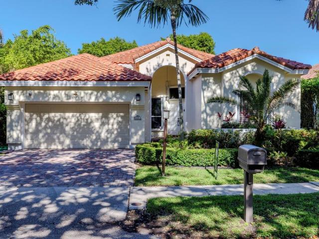 4 bedroom luxury Villa for rent in Cooper City, Florida