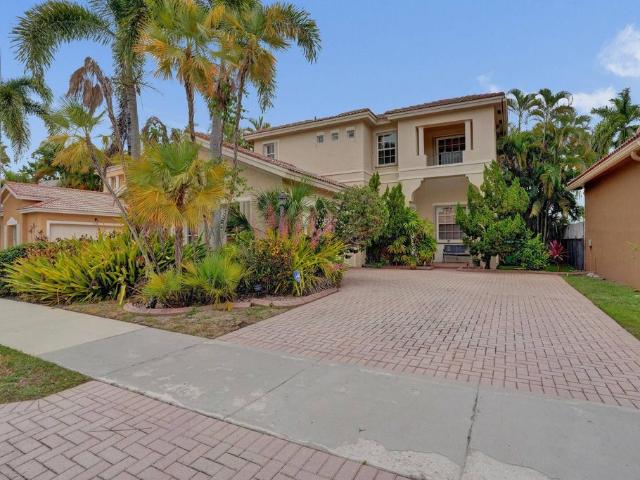 4 bedroom luxury Villa for rent in Coral Springs, Florida