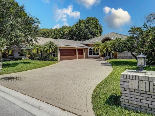 4 bedroom luxury Villa for rent in Coral Springs, United States