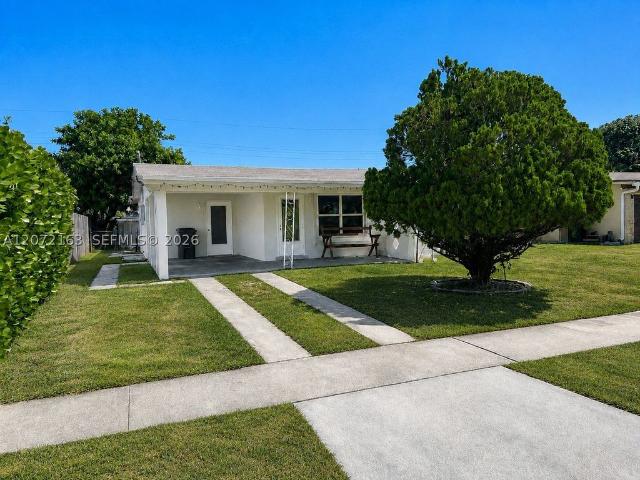 4 bedroom luxury Villa for rent in Dania Beach, Florida