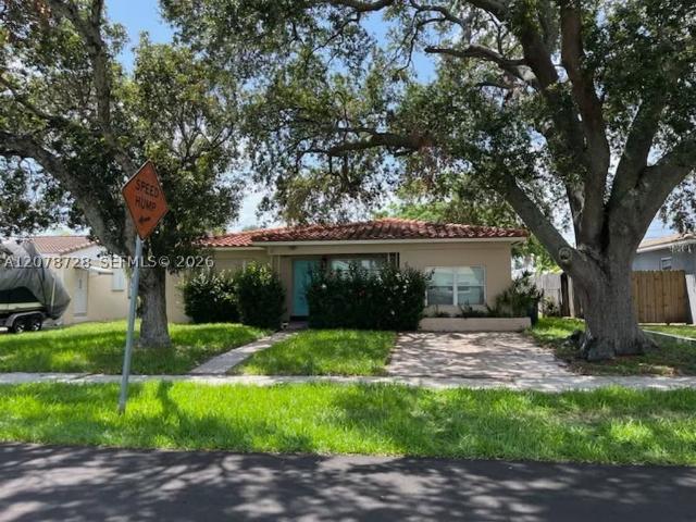 4 bedroom luxury Villa for rent in Dania Beach, Florida
