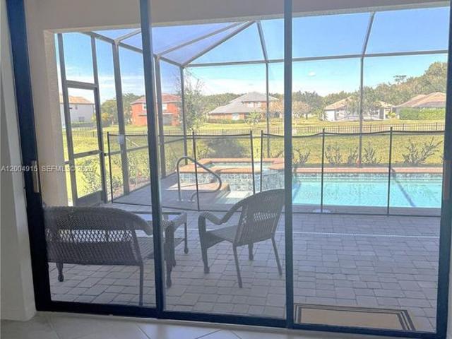 4 bedroom luxury Villa for rent in Fort Myers, Florida