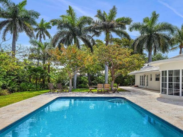 4 bedroom luxury Villa for rent in Gulf Stream, Florida