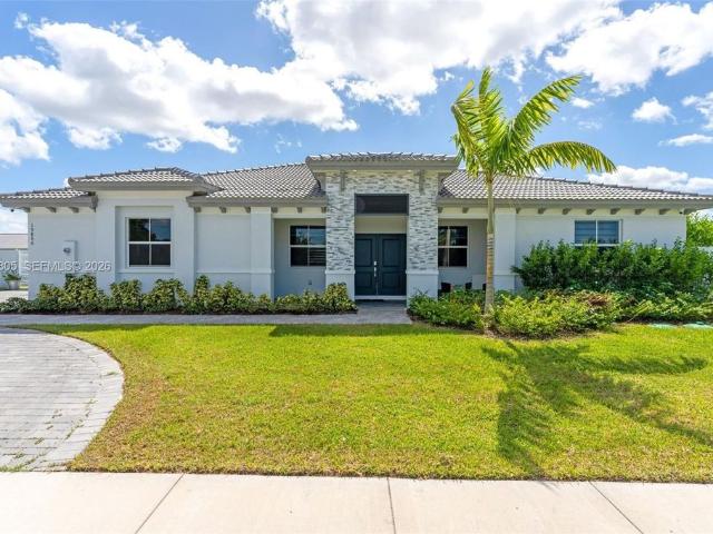 4 bedroom luxury Villa for rent in Homestead, United States