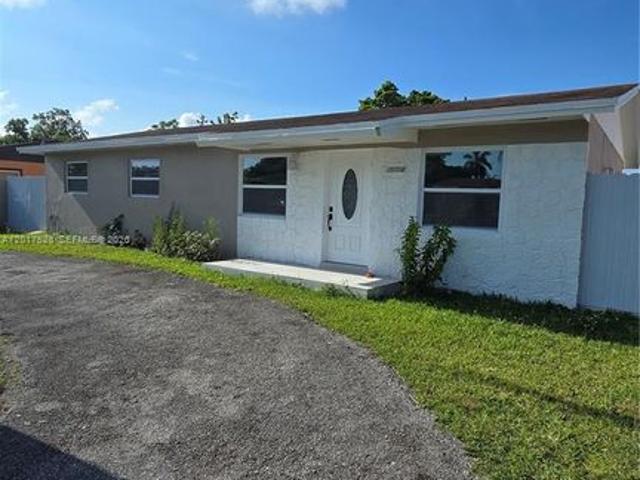 4 bedroom luxury Villa for rent in Homestead, Florida