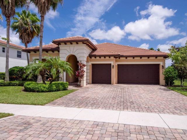 4 bedroom luxury Villa for rent in Jupiter, United States
