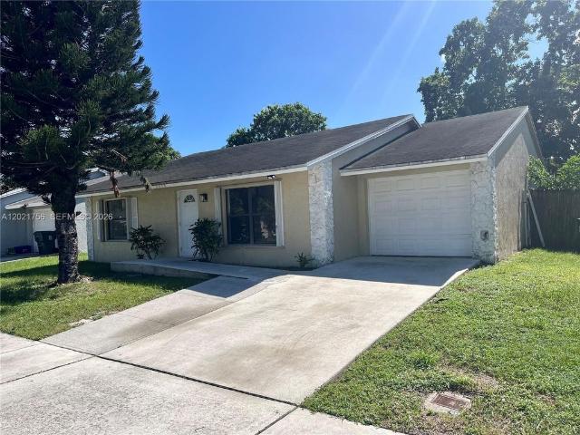 4 bedroom luxury Villa for rent in Lake Worth, Florida