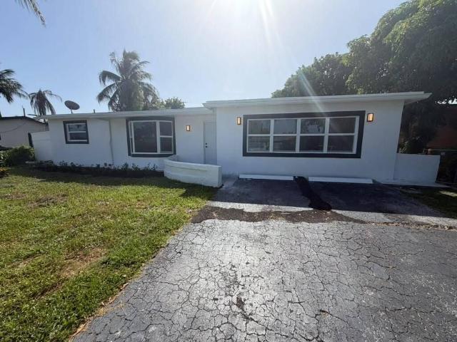 4 bedroom luxury Villa for rent in Lauderdale Lakes, United States