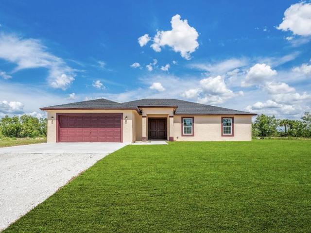 4 bedroom luxury Villa for rent in Loxahatchee Groves, United States