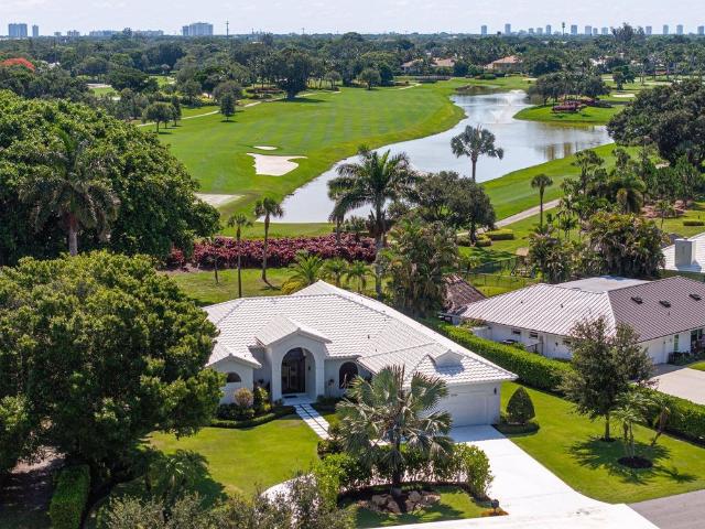 4 bedroom luxury Villa for rent in Palm Beach Gardens, Florida