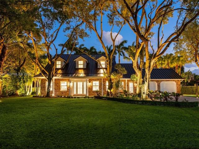 4 bedroom luxury Villa for rent in Palmetto Bay, United States