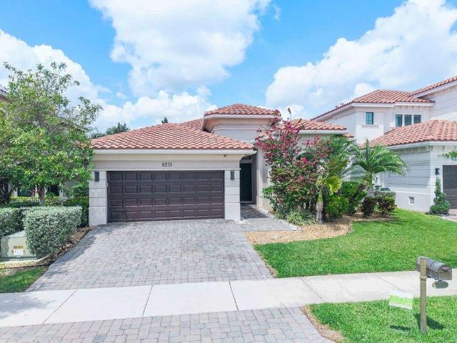 4 bedroom luxury Villa for rent in Parkland, Florida