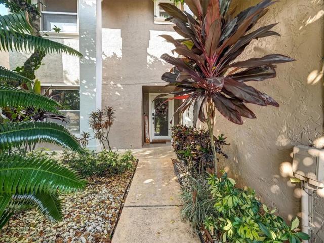 4 bedroom luxury Villa for rent in Plantation, Florida