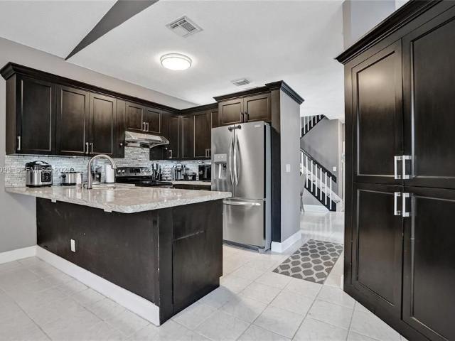 4 bedroom luxury Villa for rent in Plantation, United States