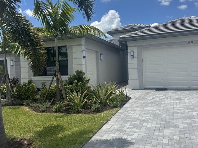 4 bedroom luxury Villa for rent in Port Saint Lucie, Florida