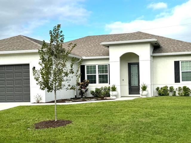 4 bedroom luxury Villa for rent in Port Saint Lucie, Florida