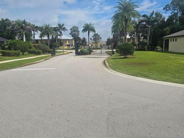 4 bedroom luxury Villa for rent in Port Saint Lucie, United States