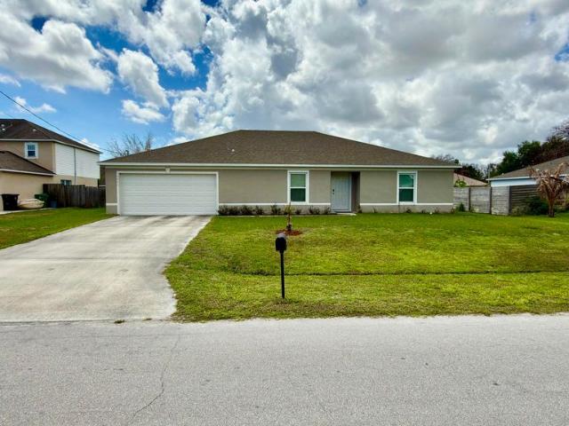 4 bedroom luxury Villa for rent in Port Saint Lucie, United States