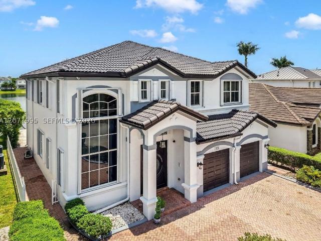 4 bedroom luxury Villa for rent in South Miami Heights, Florida