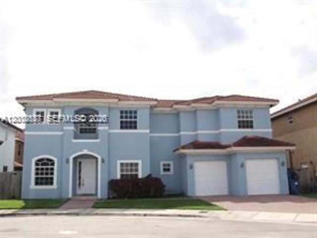 4 bedroom luxury Villa for rent in South Miami Heights, Florida