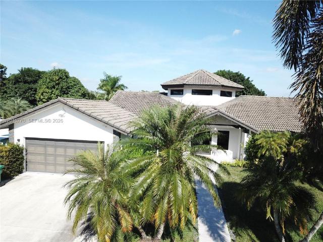 4 bedroom luxury Villa for rent in Southwest Ranches, Florida