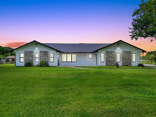4 bedroom luxury Villa for rent in Southwest Ranches, United States