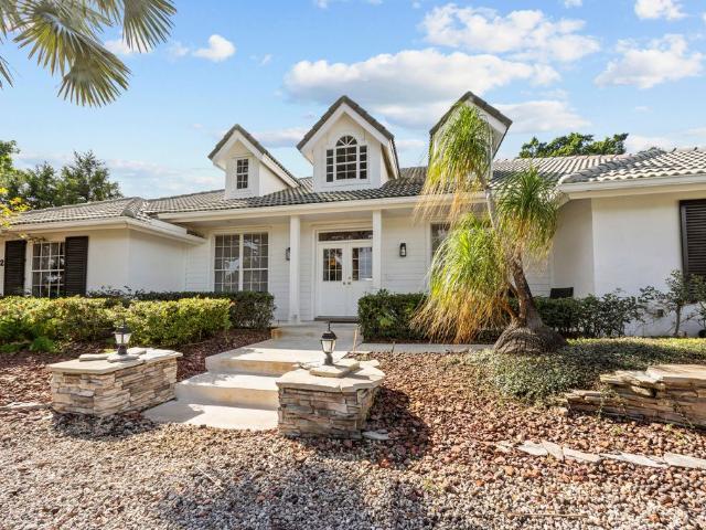 4 bedroom luxury Villa for rent in Wellington, Florida