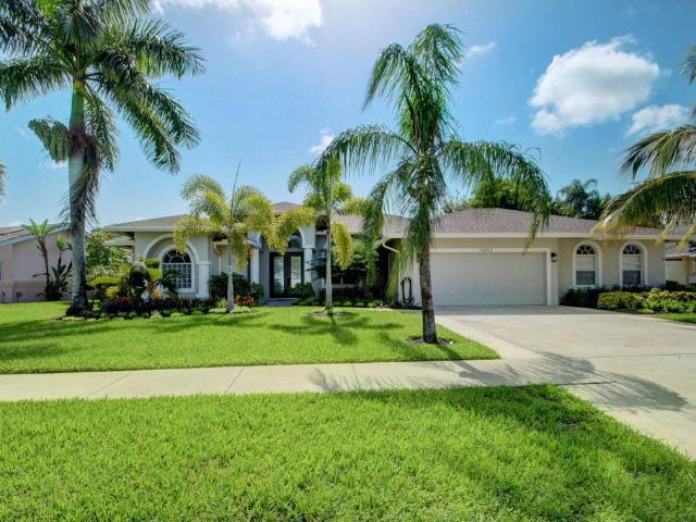 4 bedroom luxury Villa for rent in Wellington, Florida