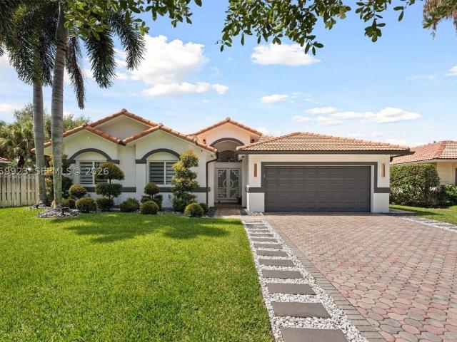 4 bedroom luxury Villa for rent in Weston, United States