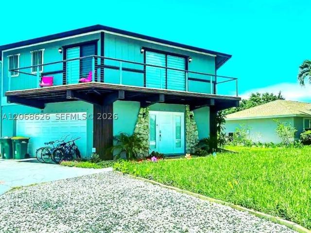 4 bedroom luxury Villa for sale in Marco Island, Florida