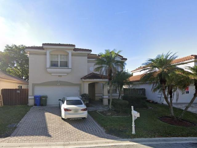 4 bedroom luxury Villa for sale in Margate, Florida