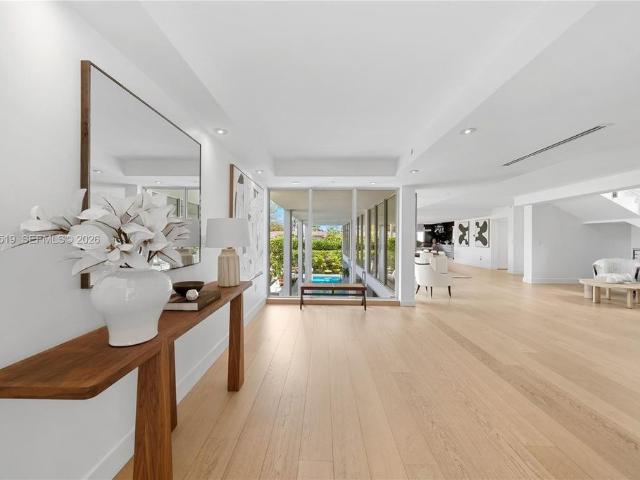 4 bedroom luxury Villa for sale in Miami Beach, United States