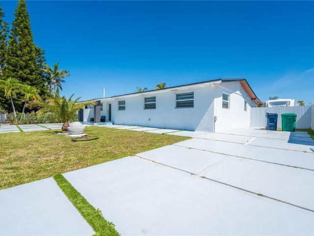 4 bedroom luxury Villa for sale in Miami, Florida
