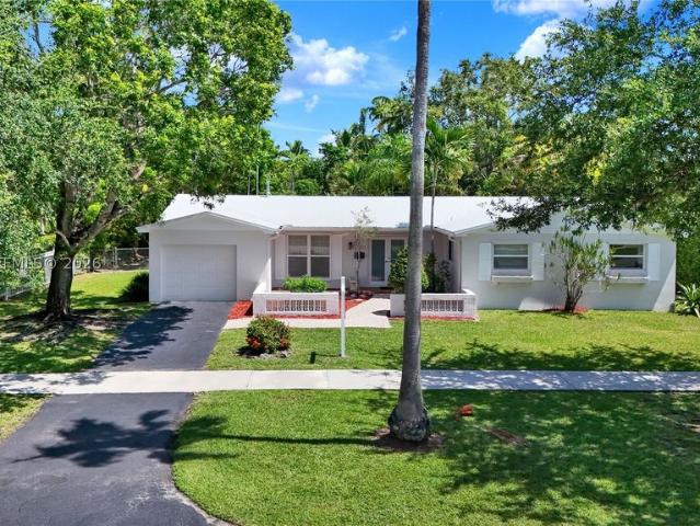 4 bedroom luxury Villa for sale in Miami, Florida