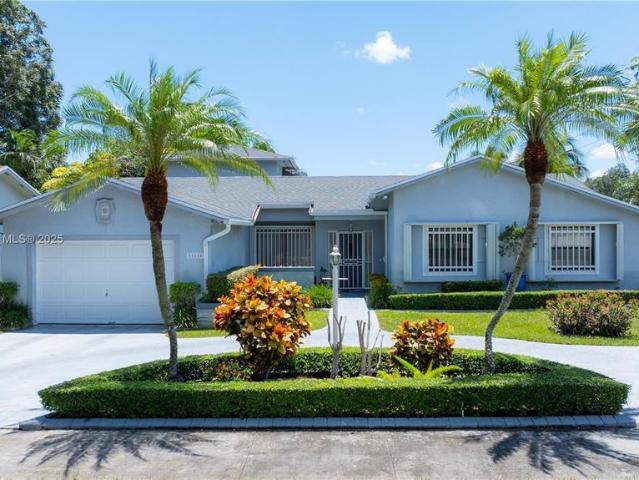 4 bedroom luxury Villa for sale in Miami, Florida