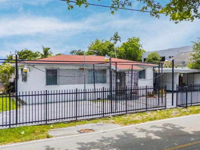 4 bedroom luxury Villa for sale in Miami, Florida