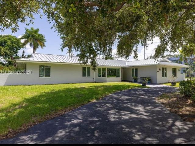4 bedroom luxury Villa for sale in Miami, Florida