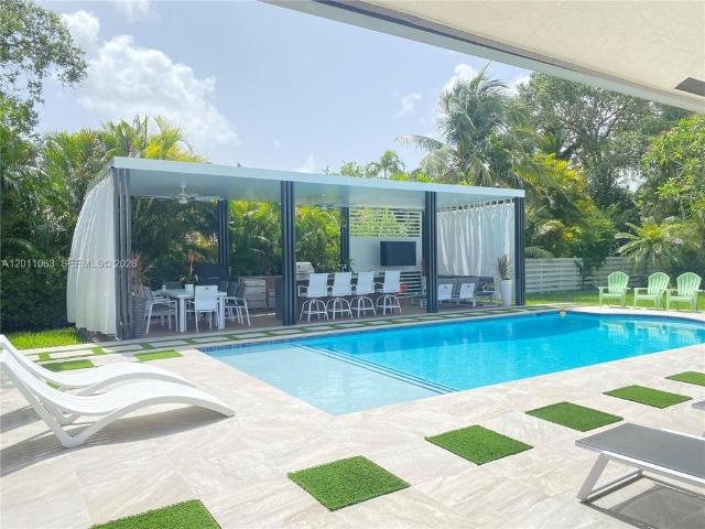 4 bedroom luxury Villa for sale in Miami, Florida