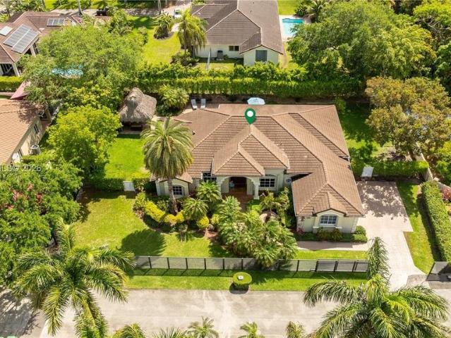 4 bedroom luxury Villa for sale in Miami, Florida