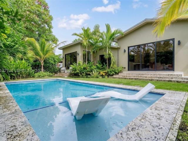 4 bedroom luxury Villa for sale in Miami, Florida