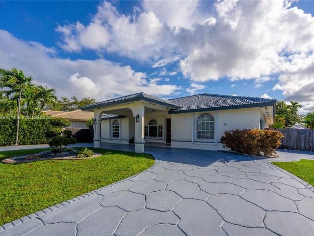 4 bedroom luxury Villa for sale in Miami, Florida