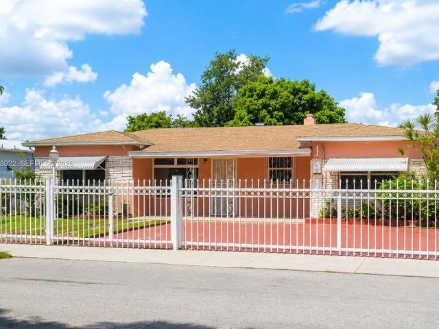 4 bedroom luxury Villa for sale in Miami, Florida