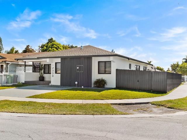 4 bedroom luxury Villa for sale in Miami, Florida