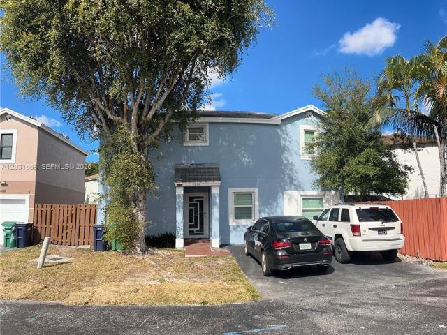 4 bedroom luxury Villa for sale in Miami, Florida