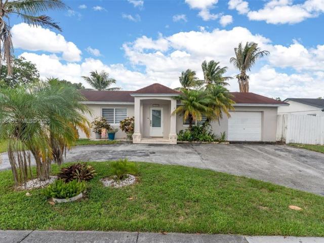 4 bedroom luxury Villa for sale in Miami, Florida