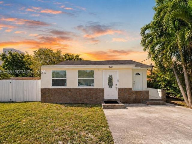 4 bedroom luxury Villa for sale in Miami, Florida