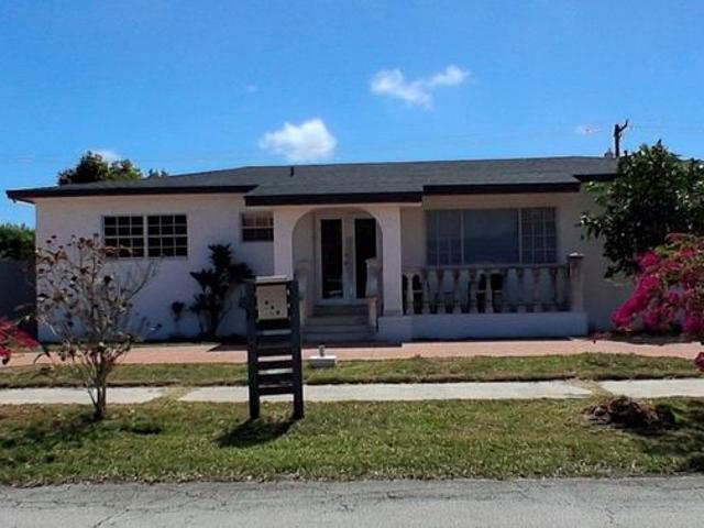 4 bedroom luxury Villa for sale in Miami, Florida